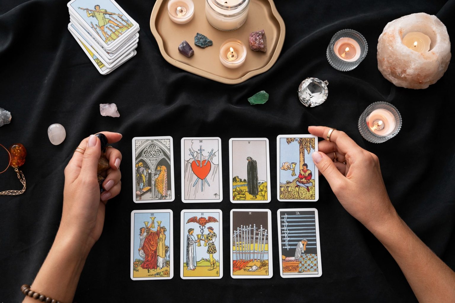 What Is a Tarot Card Reading? A Beginner's Guide [2024]